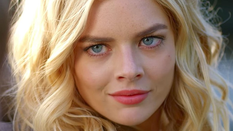 Reign of the Scream Queens: Samara Weaving – Ken's Alternate Universe!